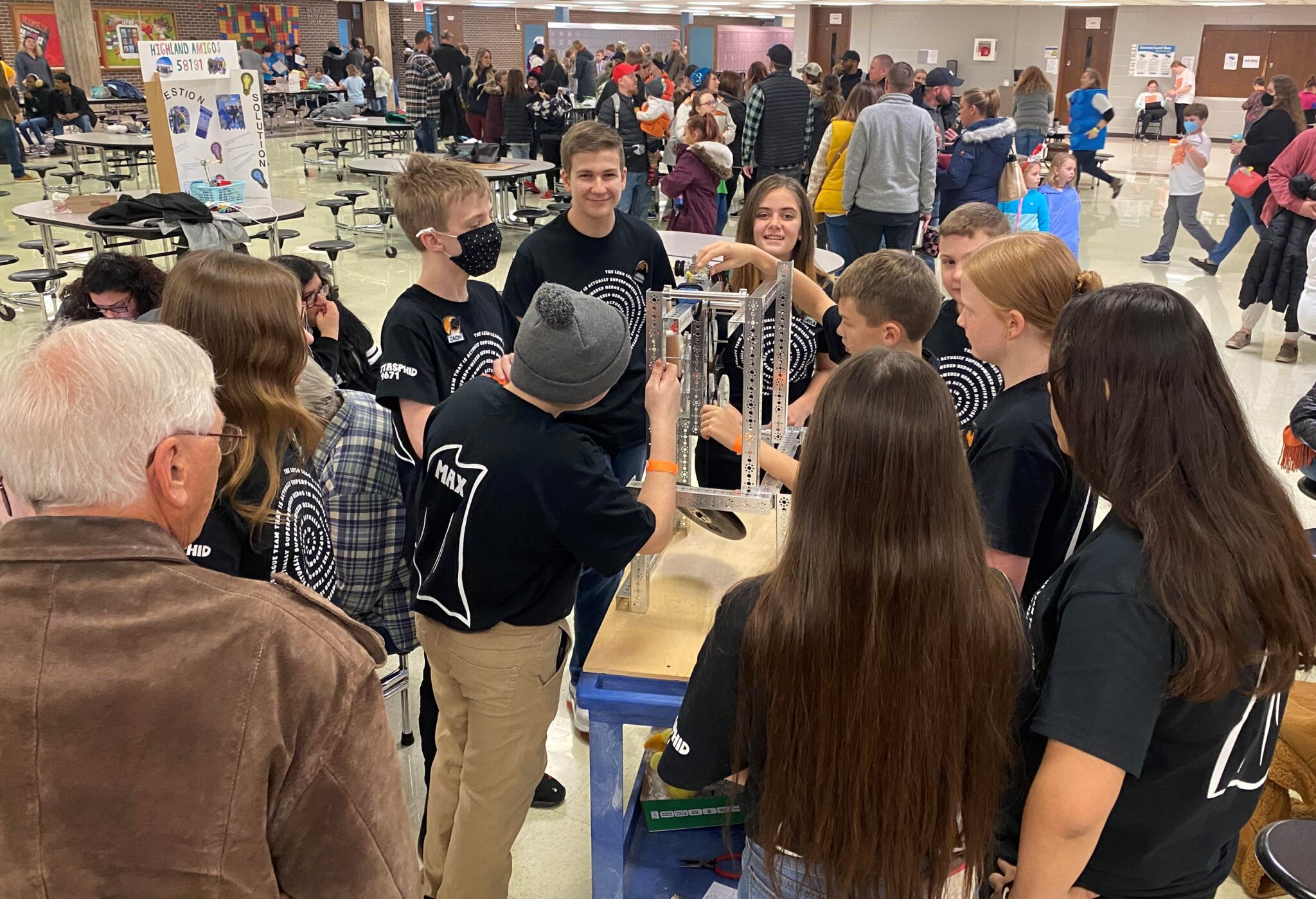 Prairie First LEGO League Advances to State – College Community School ...