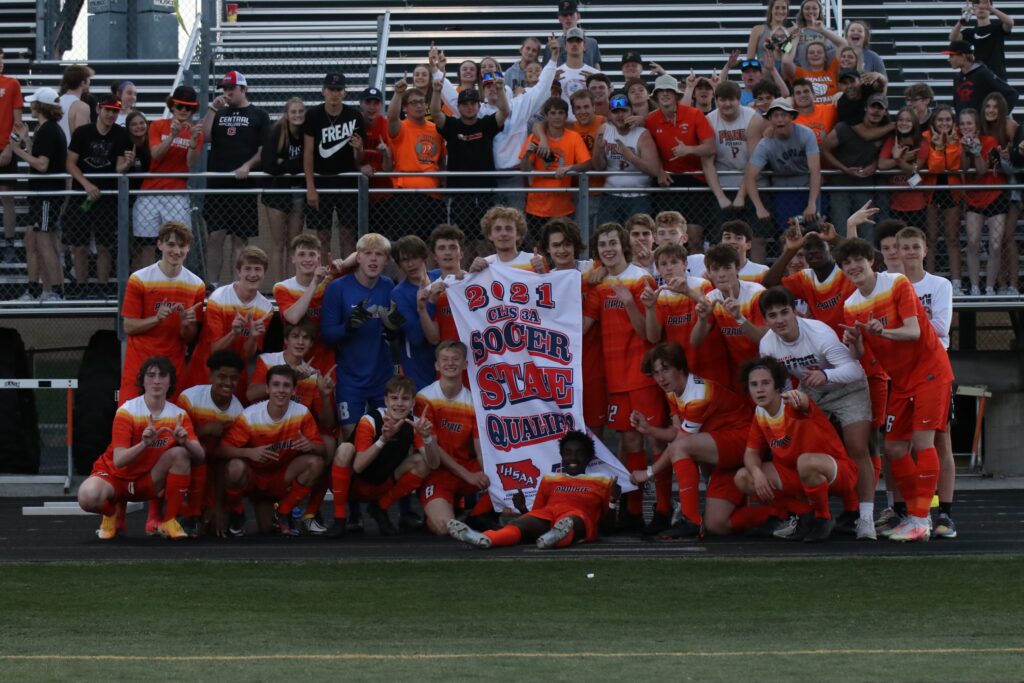 Boys Soccer Advances to State Tournament – Prairie High School